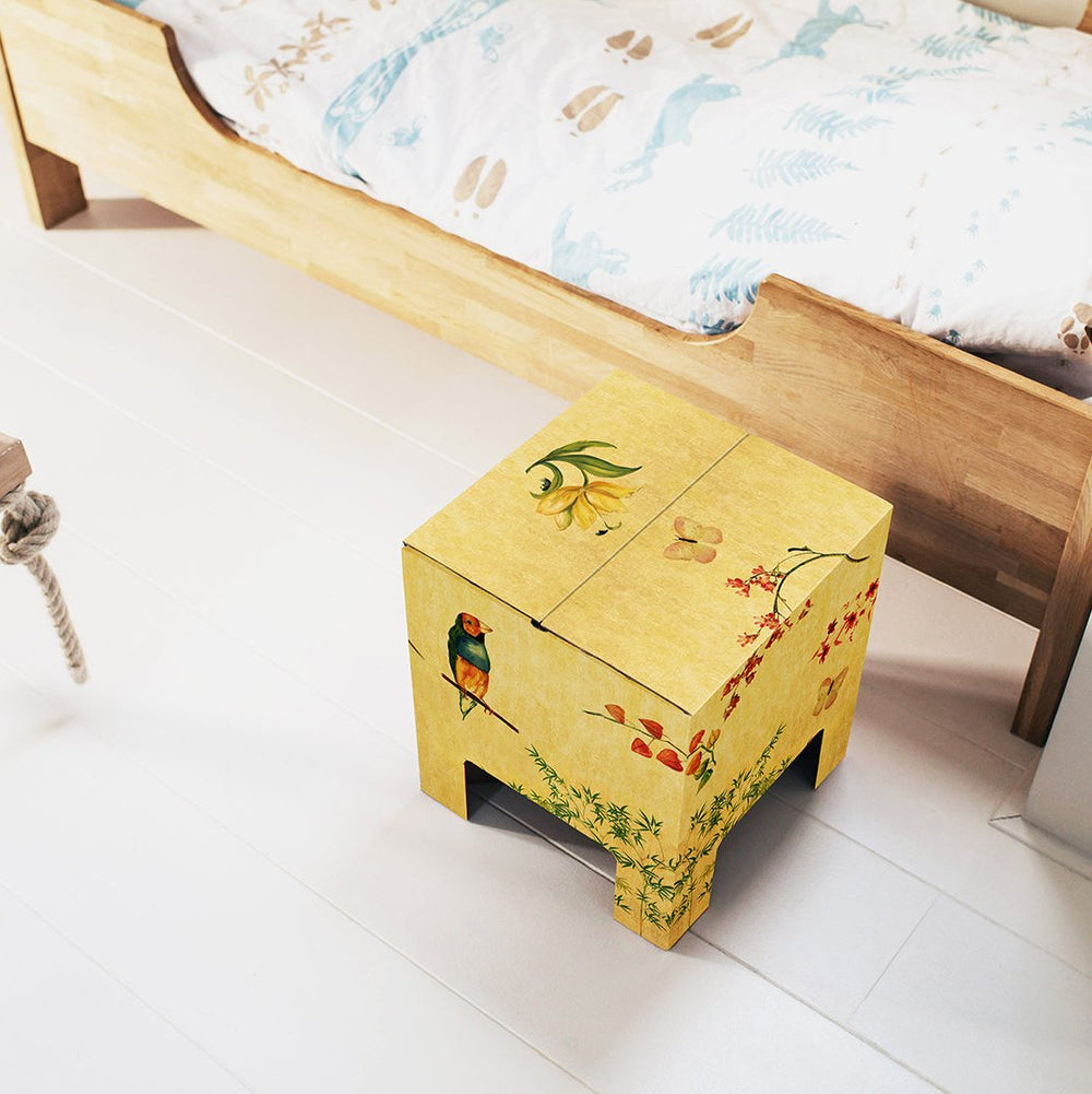Dutch Design Brand | Japanese Blossom Chair | stool made of FSC cardboard